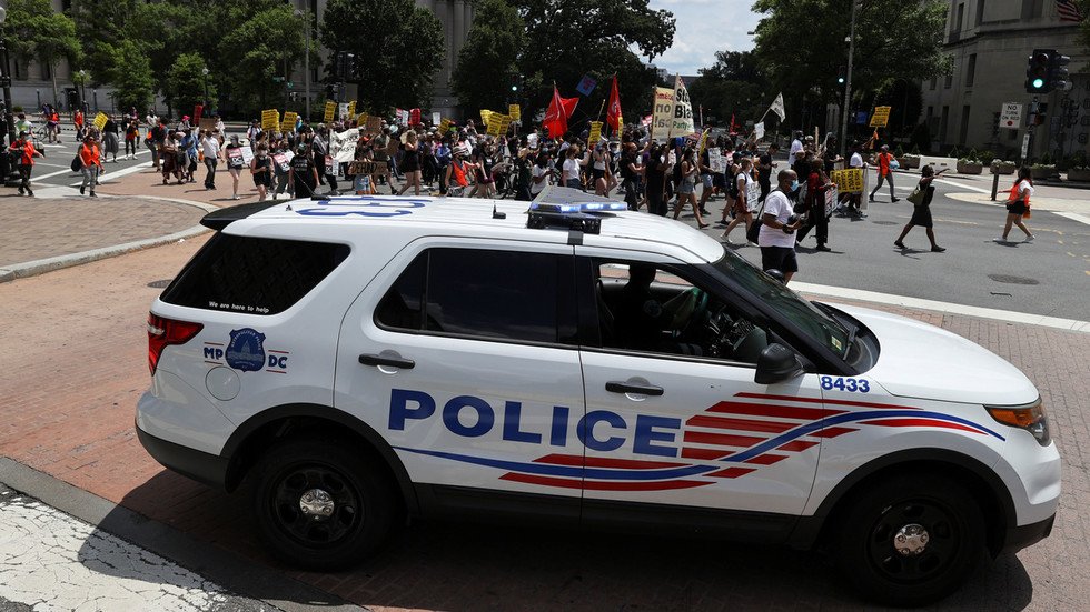 ‘Babuk’ hackers dox Washington, DC police officers in effort to extort ...