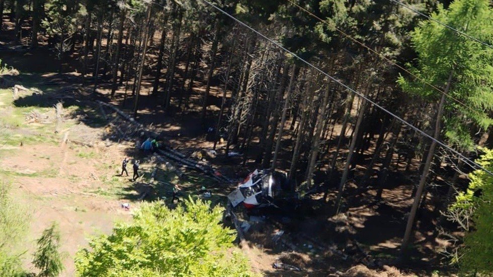 14 dead after cable car plunges in Italian Alps, children among injured ...