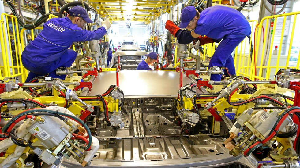Russia’s industrial production surges over 7% in April — RT Business News