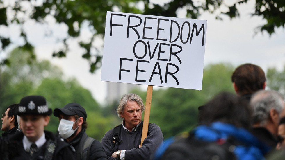 It’s madness that therapists are cultivating fear about leaving ...