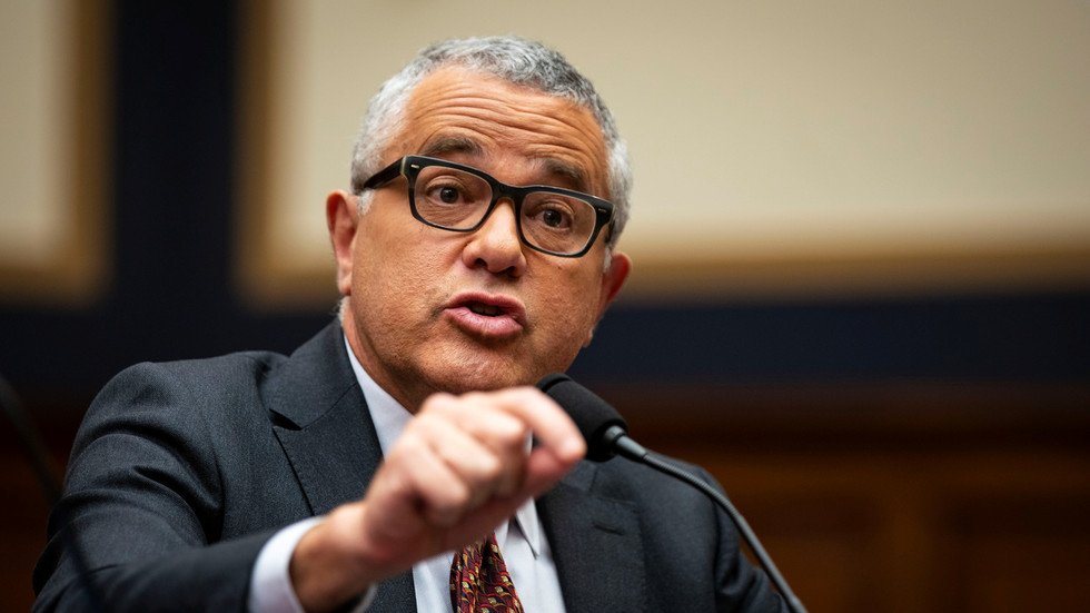 ‘Excessive punishment’: CNN brings back pundit Jeffrey Toobin, 8 months ...