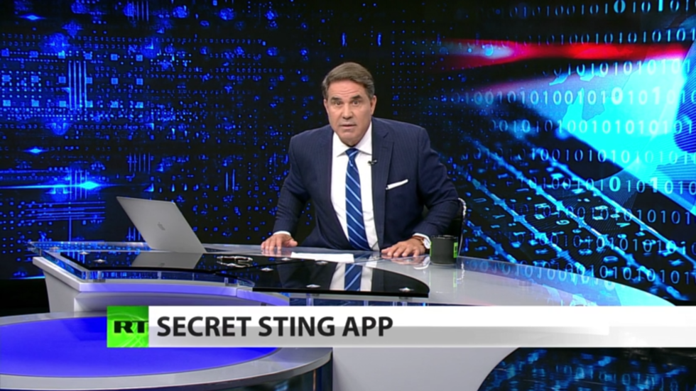 FBI violates privacy of 1000s with fake app — 'outrageous!' (Full show ...