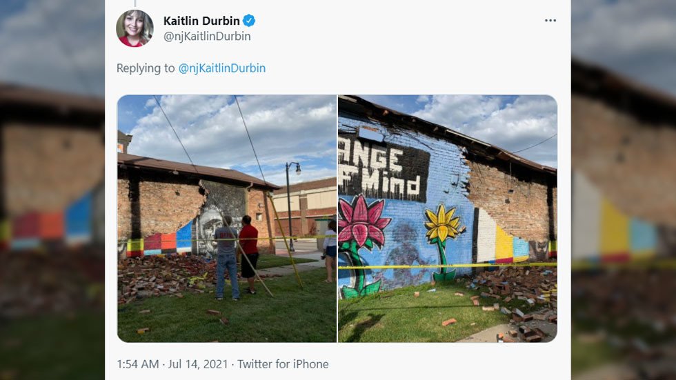 Lightning strikes George Floyd mural in Ohio, reducing it to pile of ...