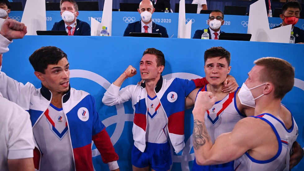 Gold rush: Russian men edge out Japan & China in Olympic thriller to ...
