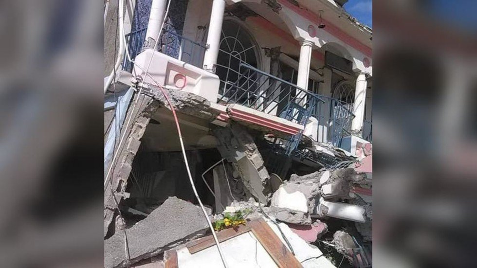 FIRST VIDEOS show widespread destruction after Haiti earthquake — RT ...
