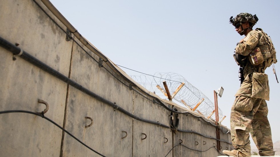 US used secret CIA base outside Kabul to evacuate Americans, 1,000 ...