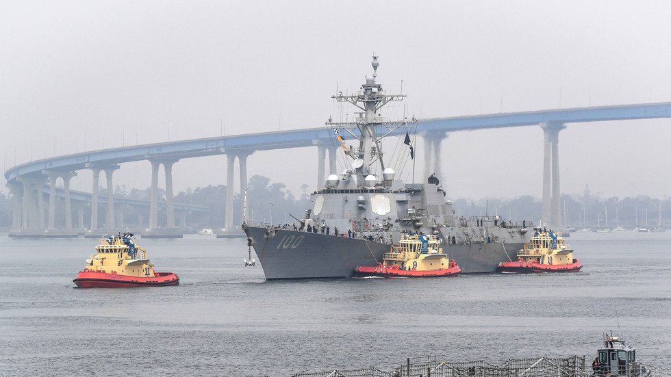 Kidd on the deck: US Navy ship’s Facebook page streams ‘Age of Empires ...