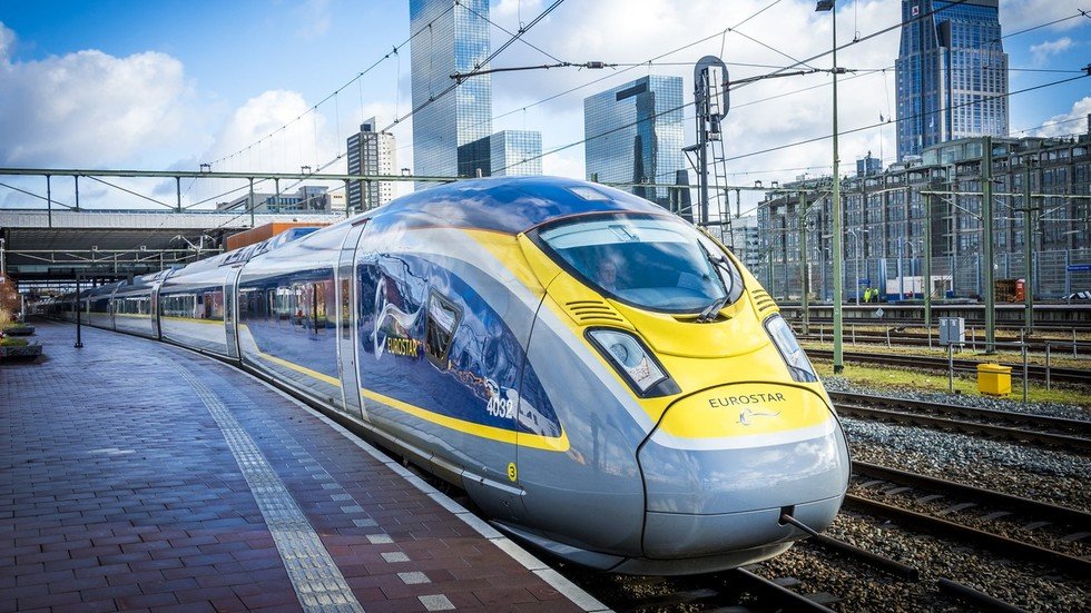 Armed police drag passenger off Eurostar train after staff member ...