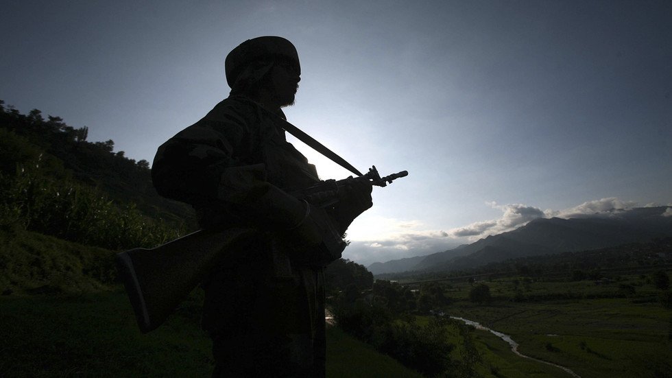 At least 5 Indian soldiers shot dead in Kashmir in deadliest violence ...