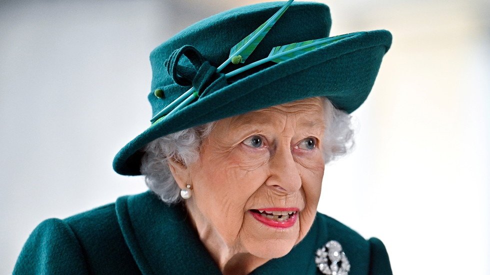 Queen tells magazine to find a ‘more worthy recipient’ for the Oldie of ...