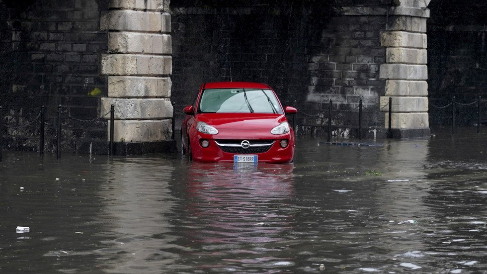 2 dead after devastating storm causes flash floods in southern Italy ...