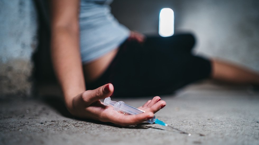 Why the United States is losing the fight against addiction — RT Opinion