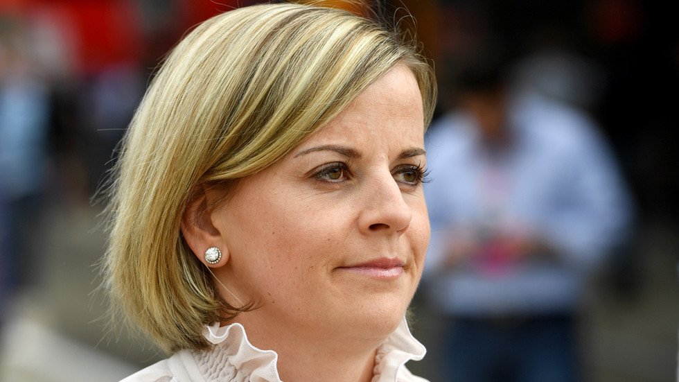 Sickened wife of ‘robbed’ Hamilton’s boss rages at F1 – and ex-champ ...