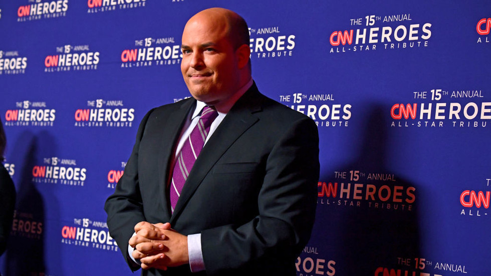 CNN wonders whether media is ‘out of touch’ — RT World News