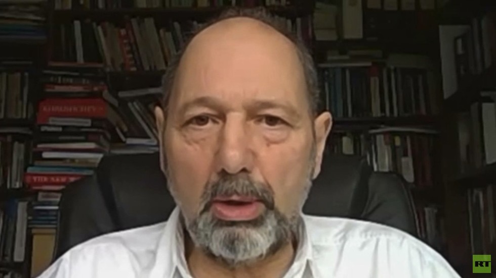 High moral pit? Richard Sakwa, professor of Russian and European ...