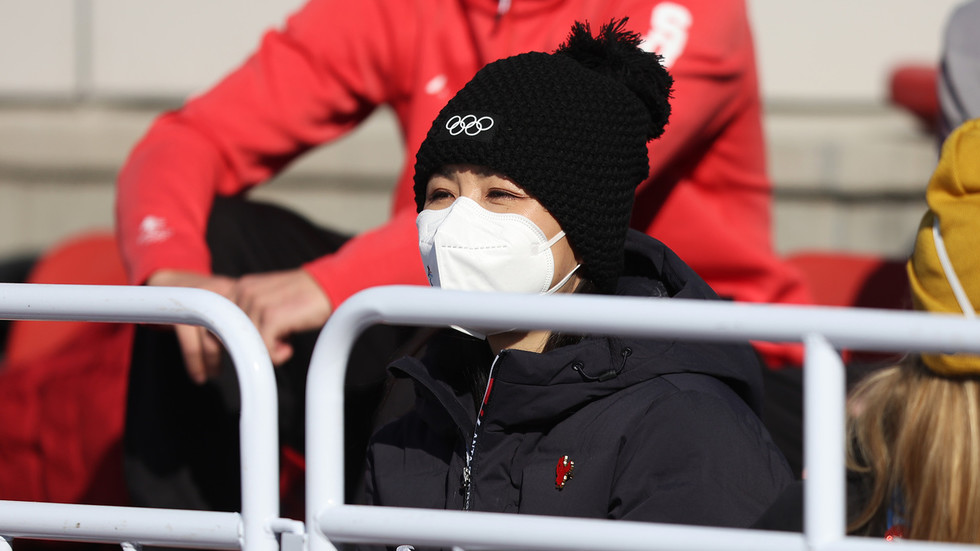 Chinese ace at center of international storm appears at Beijing Games ...