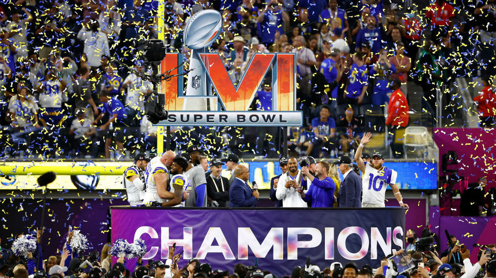 Super Bowl revelry turns riotous (VIDEO) — RT World News