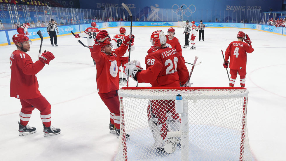 Russian hockey stars battle past Danes — RT Sport News