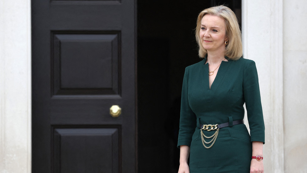 Britain reveals stance on Ukrainian refugees — RT Russia & Former ...