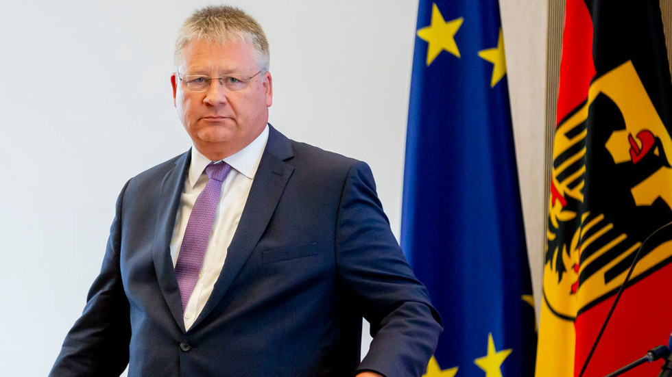 German spy chief evacuated from Ukraine – reports — RT Russia & Former ...