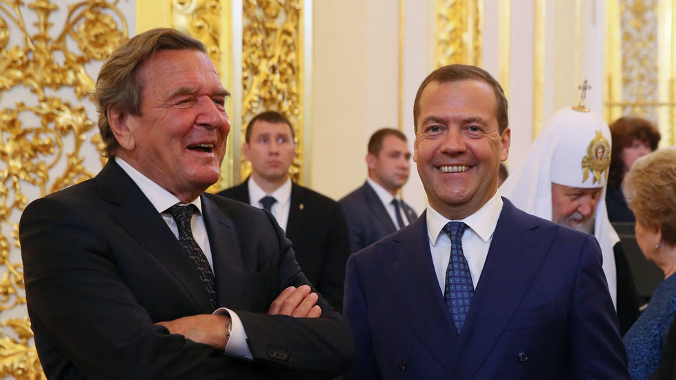 German ex-chancellor’s staff quit over his ties to Russia – reports ...