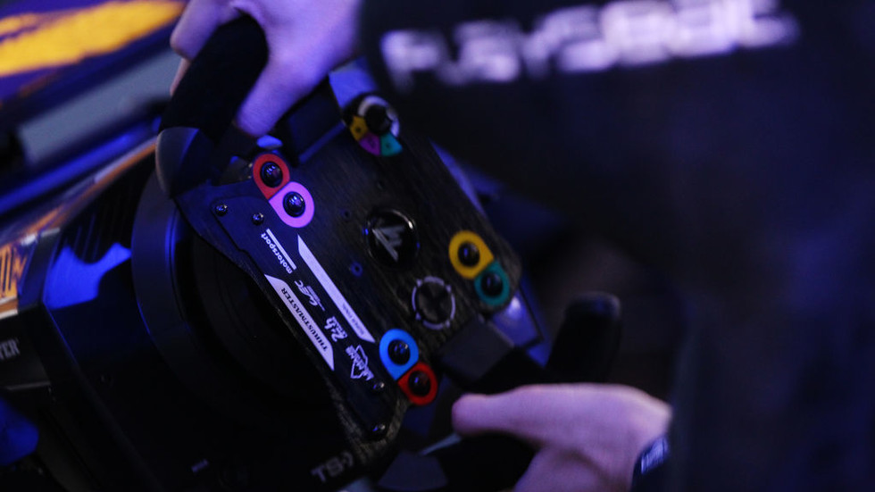 Russian eSports chiefs call for action against Ukrainian studio — RT ...