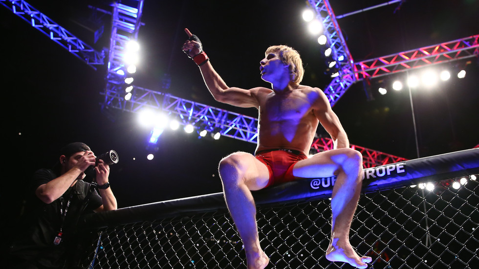 Rising UFC star Pimblett issues Khabib jibe — RT Sport News