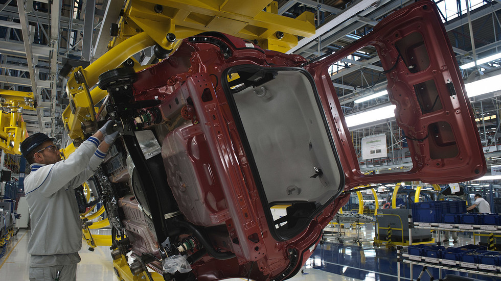 Italy’s industry could grind to a halt — RT Business News