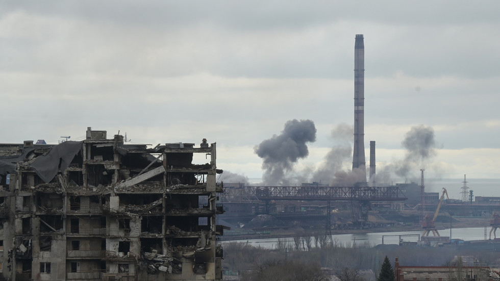 Fighting resumes at Azovstal plant (VIDEO) — RT Russia & Former Soviet ...