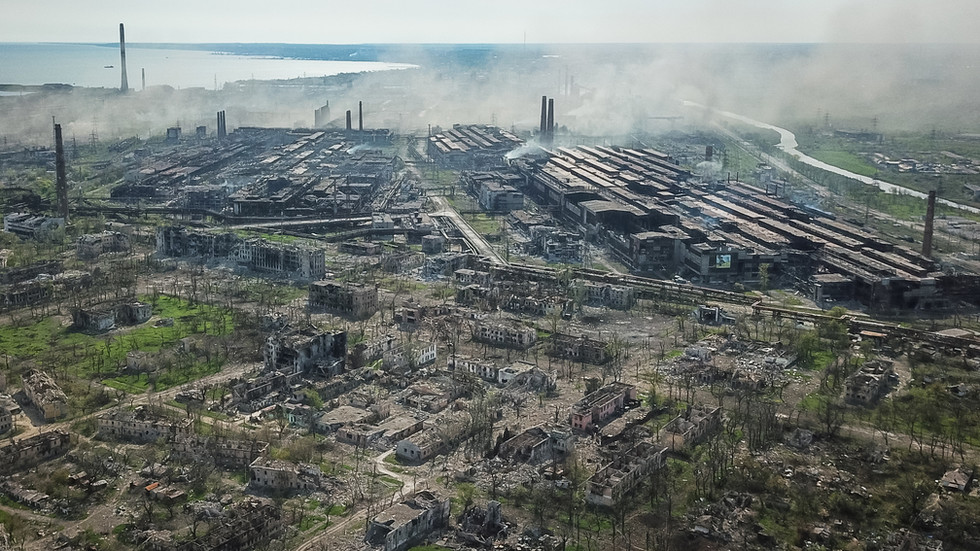 Kremlin comments on situation at Azovstal plant — RT Russia & Former ...