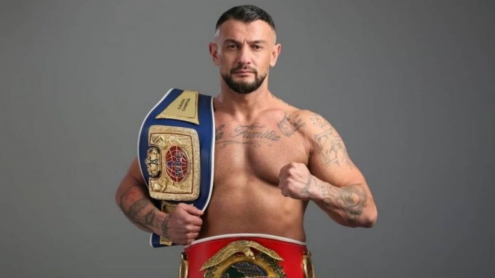 Unbeaten boxer dies after heart attack during fight — RT Sport News