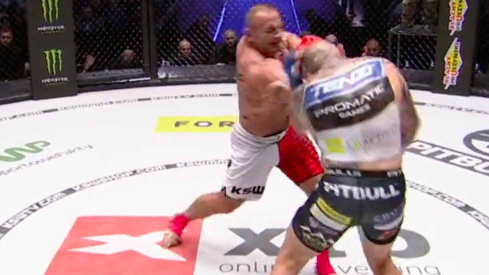 Strongman champ flatlines opponent in latest MMA bout (VIDEO) — RT ...