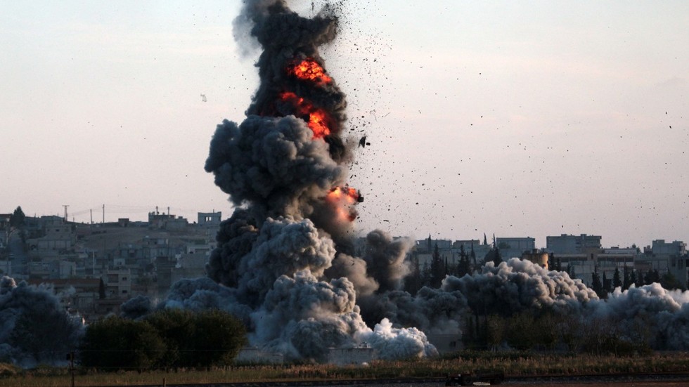 US assassinates ISIS leader — RT World News