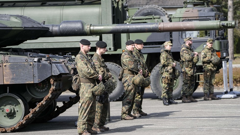 German military stock at its limit after supplying Ukraine – Der ...