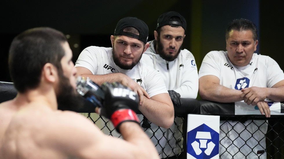 Khabib cautions Russian star ahead of UFC title bout (VIDEO) — RT Sport ...