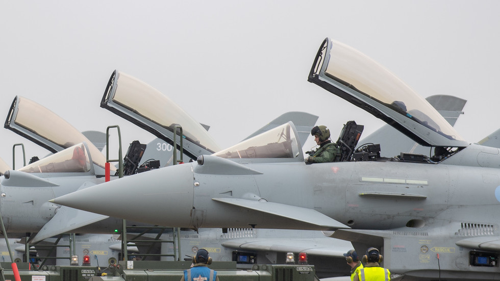 UK to move warplanes to civilian airports – Daily Express — RT World News