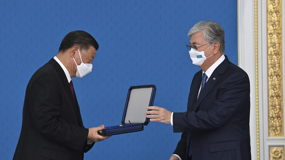 China’s Xi makes sovereignty pledge — RT World News