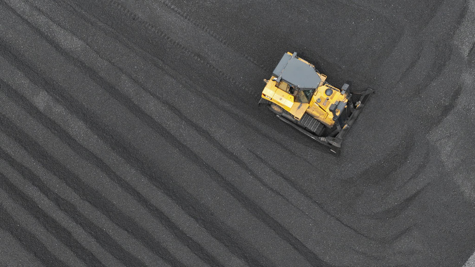 China won’t run out of coal for 50 years – data — RT Business News