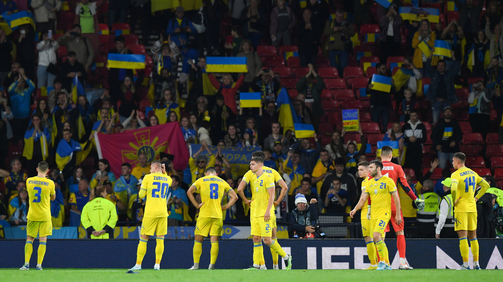 Russian football official reacts to Ukrainian World Cup plans — RT ...