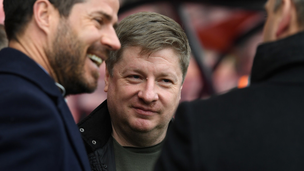 Another Russian mogul set to sell Premier League club to US buyer ...