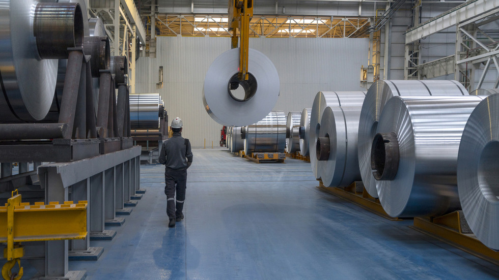 London exchange won’t ban Russian metals — RT Business News