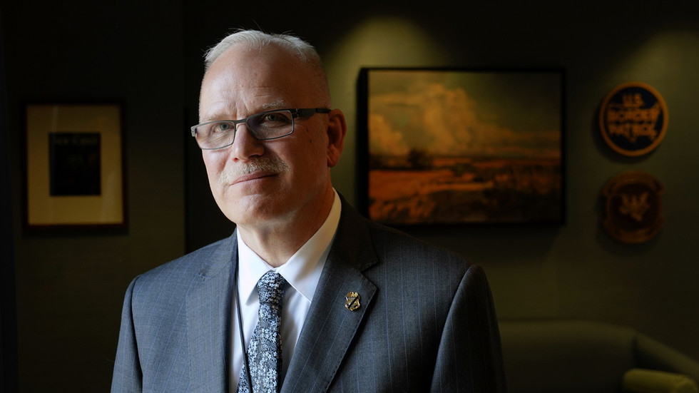 US border-protection chief submits to resignation pressure — RT World News