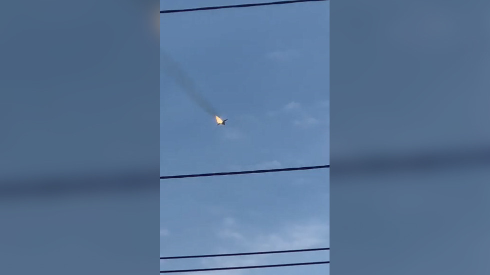 Fighter jet crashes in northern Russia (VIDEO) — RT Russia & Former ...