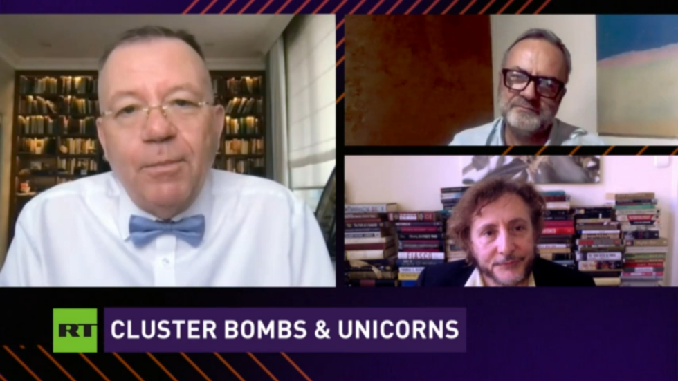 CrossTalk, HOME EDITION: Cluster bombs & unicorns — RT CrossTalk