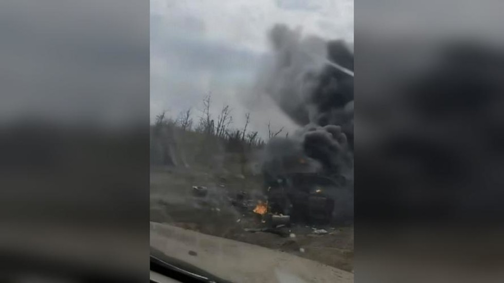 Footage purportedly shows first-ever loss of top UK tank to enemy fire ...