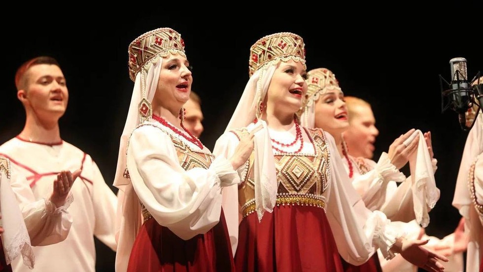Iconic Russian folk choir wins new fans in Morocco — RT Africa