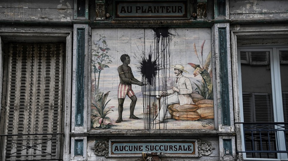 Bouaké. Prologue to a bloody tragedy. The aftermath of French ...