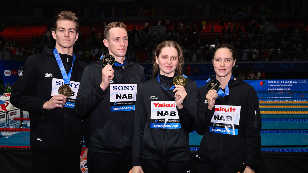 Russian swimmers take 18 medals at world championship — RT Russia ...