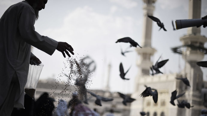 Reza Aslan on Islam & ISIS — RT The Big Picture