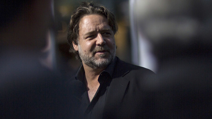 Russell Crowe on Directing, Rumors, & Negotiating Fame RT — Larry King Now